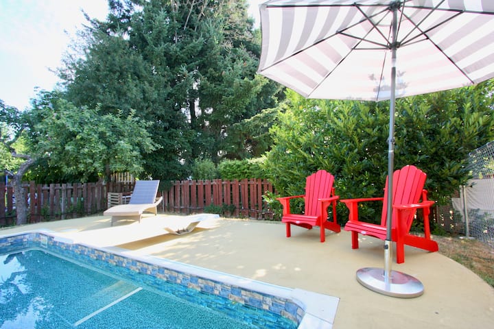 Serenity Suite Private Entry - Comox