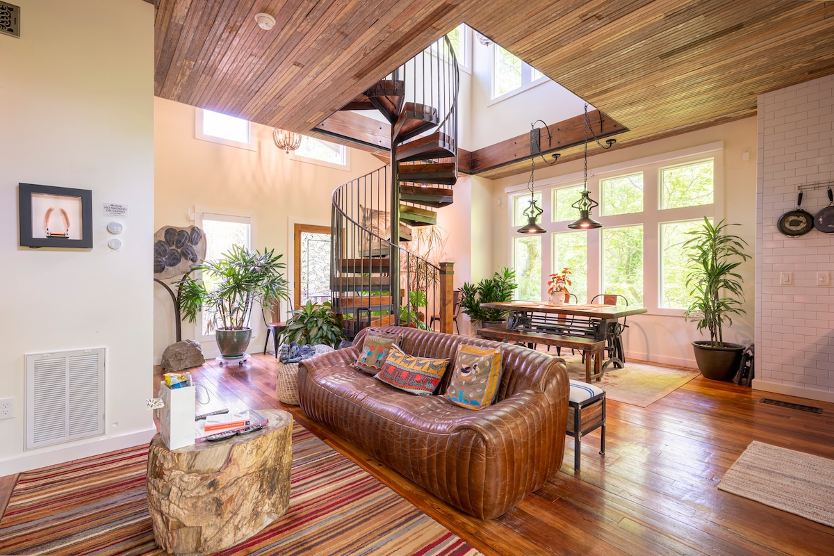 Archimedes’ Nest at the Emu Gardens - Treehouses for Rent in Atlanta ...