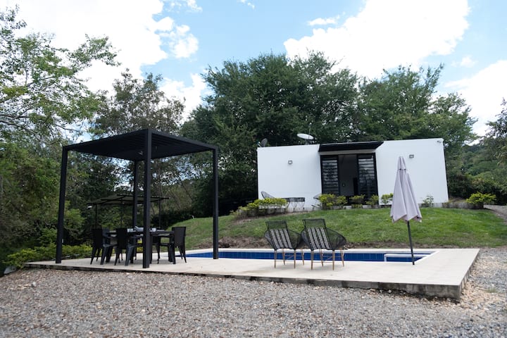 Hikia Cabaña Moderna Con Piscina Privada Villa - Viotá