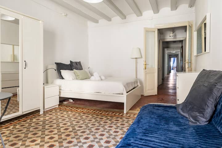 Big And Sunny Room In The Best Location! - Barcelona