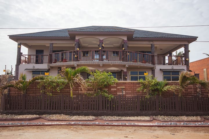 Villadcoco The Number 1 Vacation Beach Rental - Accra