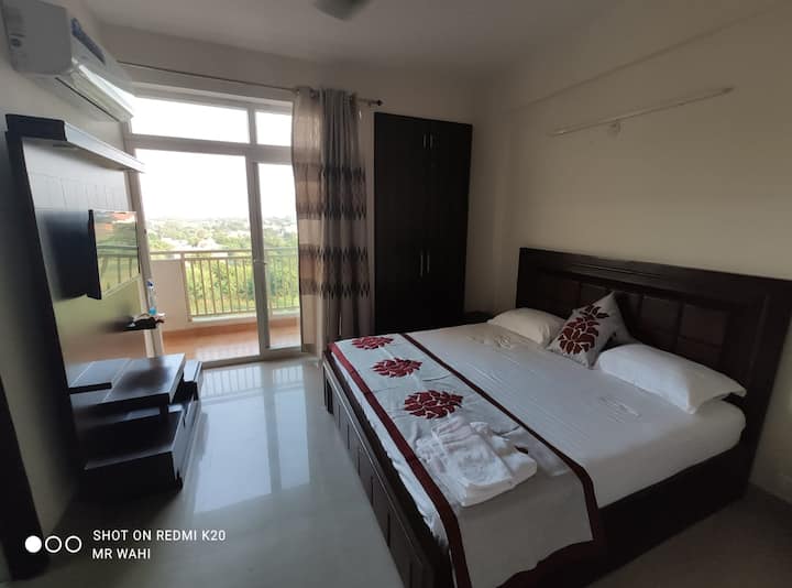 Victorian Executive Apartments - Agra