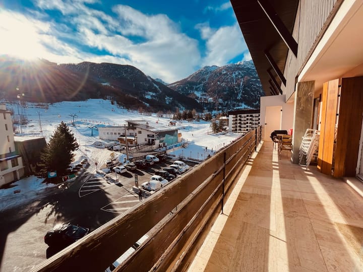 Location Grand Appartement Au Pied Des Pistes - Serre Chevalier