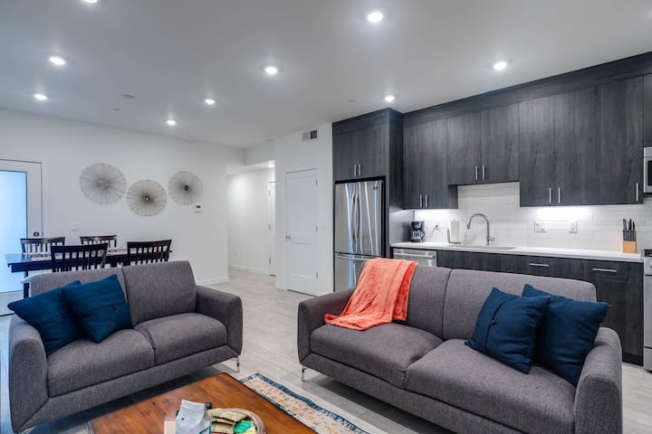 Entertainer #4–just Steps From The Max - Vancouver, WA