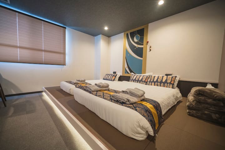 Minato Ward Vacation Rentals & Homes - Minato Ward, Osaka, Japan | Airbnb