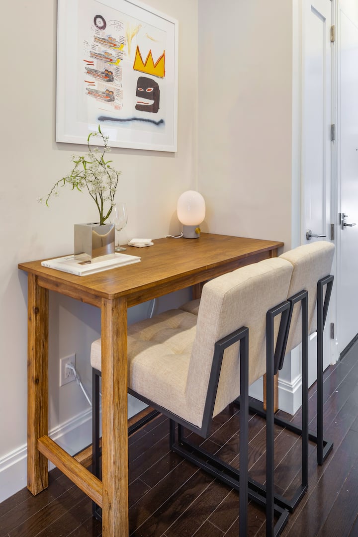 302 - Bright 2 Br Unit In Luxury Amenity Building - New York