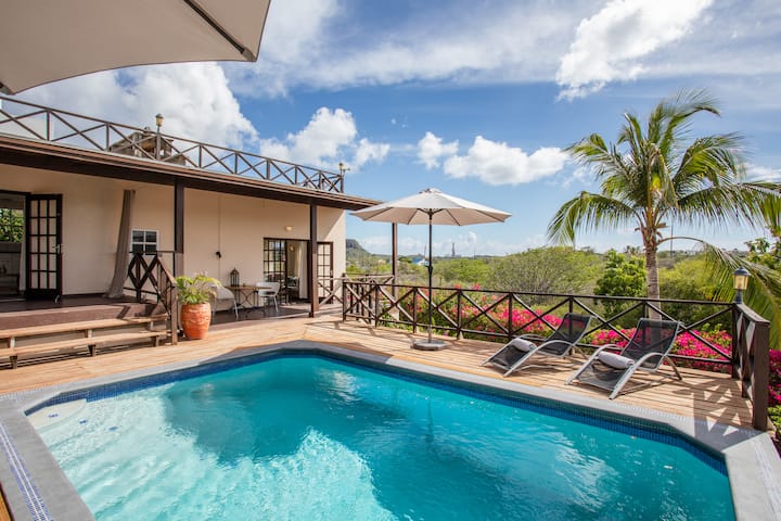 Curavilla App D, 24h Beveiligd & Prachtig Gelegen - Curaçao