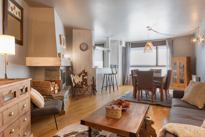 Eraclau - Eth Pedralles Con 2 Garages En Vielha - Vielha