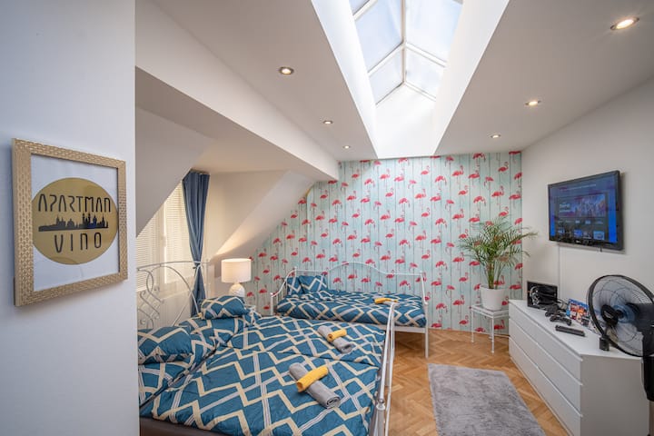 Boutique Royal Loft | Steps From Old Prague - Prague