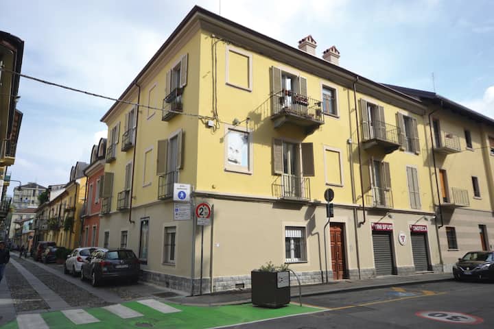 Casa Nel Borgo Vicinissima Al Centro Di Torino - Turin