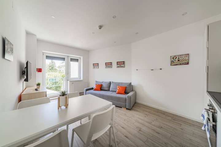 Schonbrunn (03): Sonniges 2-zimmer Apartment - Perchtoldsdorf