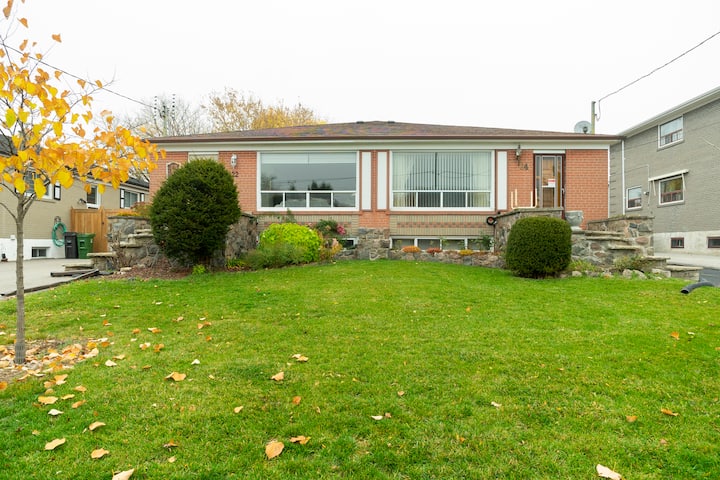Your Home Away From Home! - Toronto, ON
