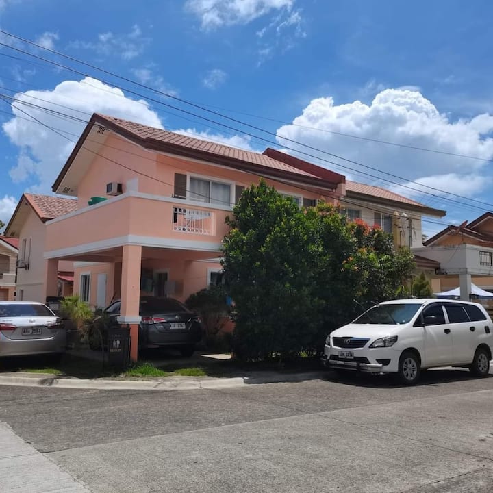 3bdr,spacious,peaceful, Vacation House, Fastwifi - Cagayan de Oro