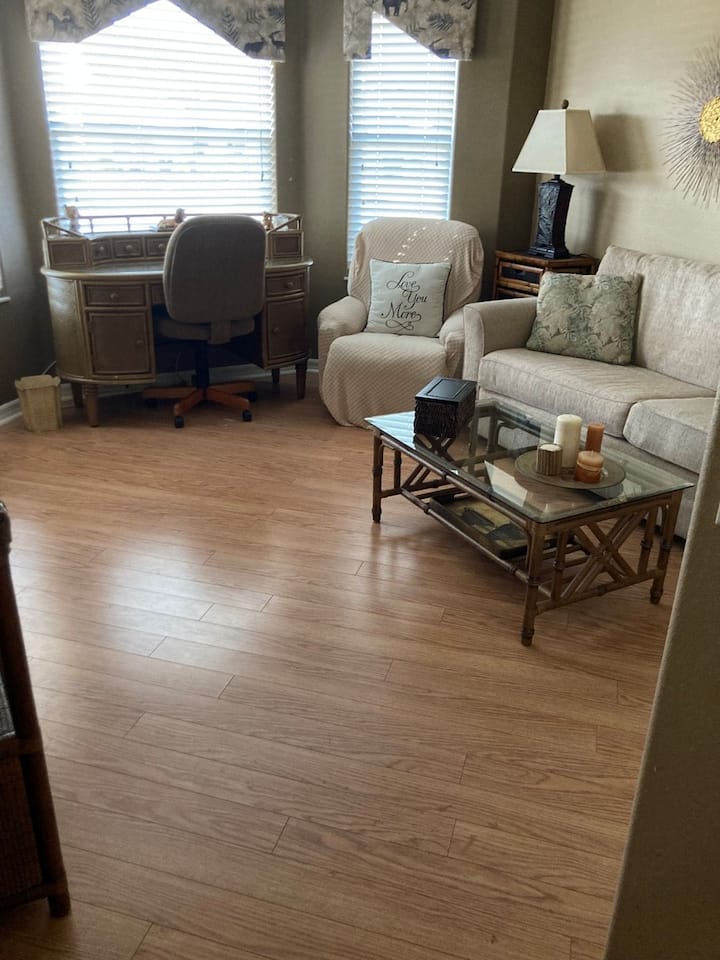 Carolyn's Home Away From Home! - The Villages, FL