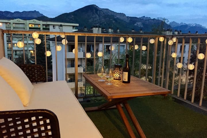 Annecy Centre * Balcon Avec Vue * Déco Chaleureuse - Annecy-le-Vieux