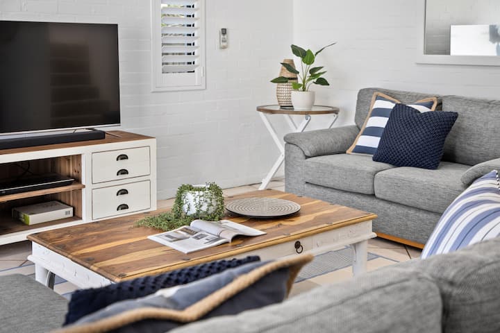 Modern Noosa Retreat: Private Pool - Noosa Heads