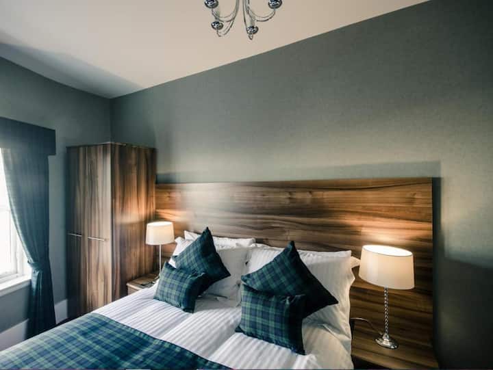 Double Room In Glasgow Centre Hotel - Glasgow