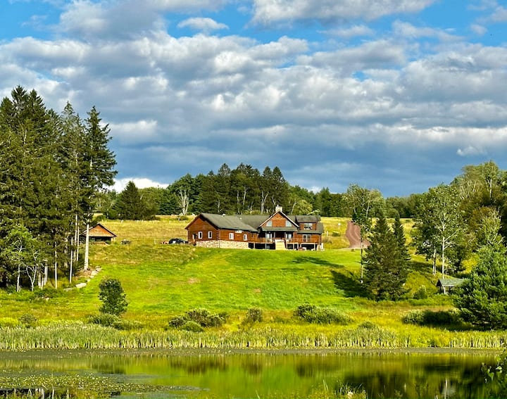 150 Acre Luxury Eco-retreat - Renewable Powered! - Bethel, NY