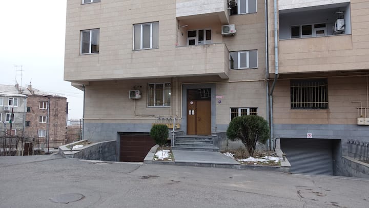 Fully Furnished Apartment In A Modern Building - Ereván