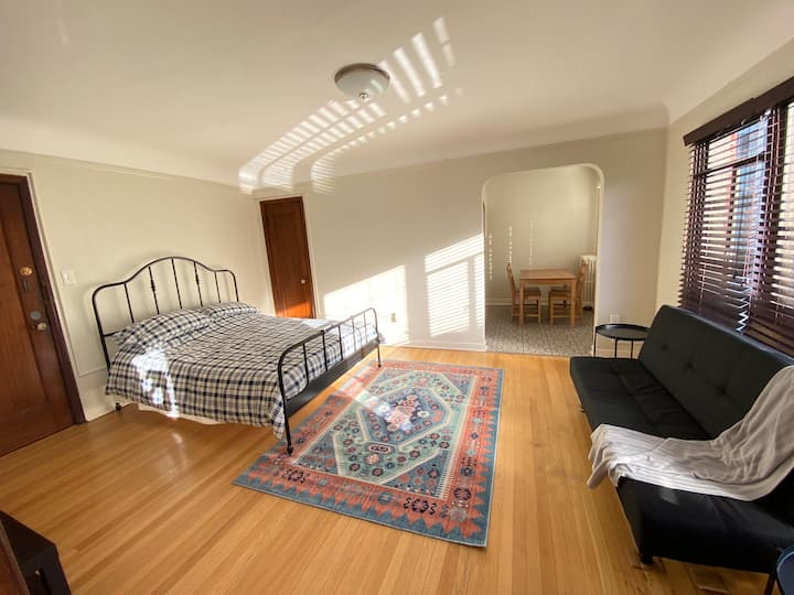 Seattle Vacation Rentals & Homes - Washington, United States | Airbnb