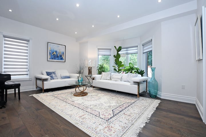 Cozy Basement In Richmond Hill - Toronto