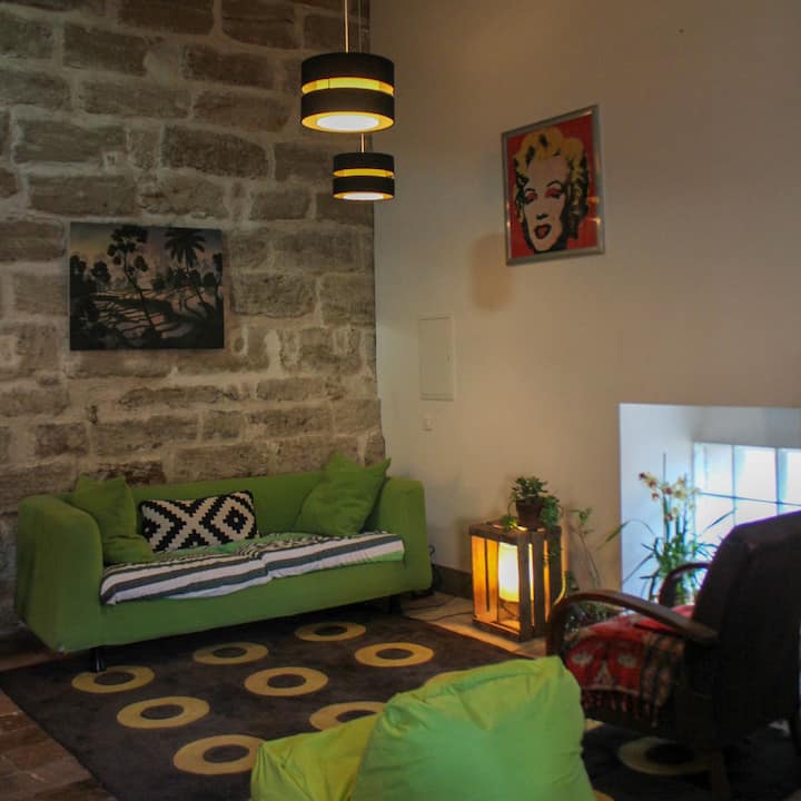 Le Loft Molière - Baignoire Balnéo - Pézenas