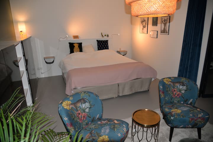 Spacious Private Room In Trendy Loft - Schiedam