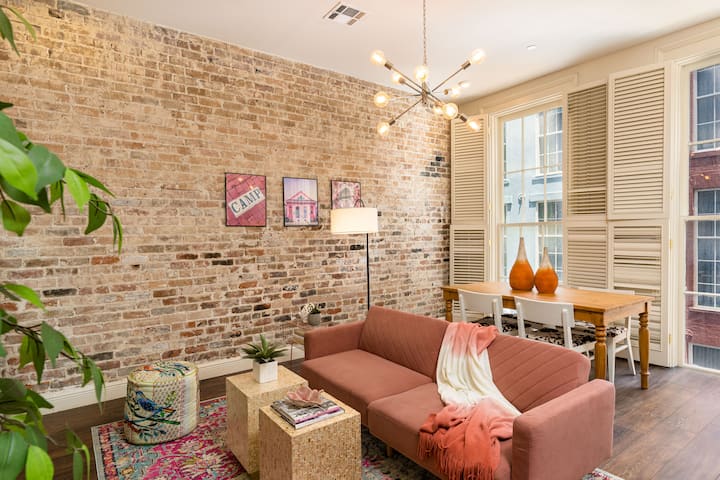 Group-friendly Nola Stay | Sleeps 7, Walk To Fun - 新奧爾良