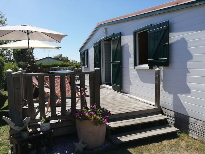 Chalet Accueillant, Tout éQuipé, 1,2 Km De La Mer - Granville