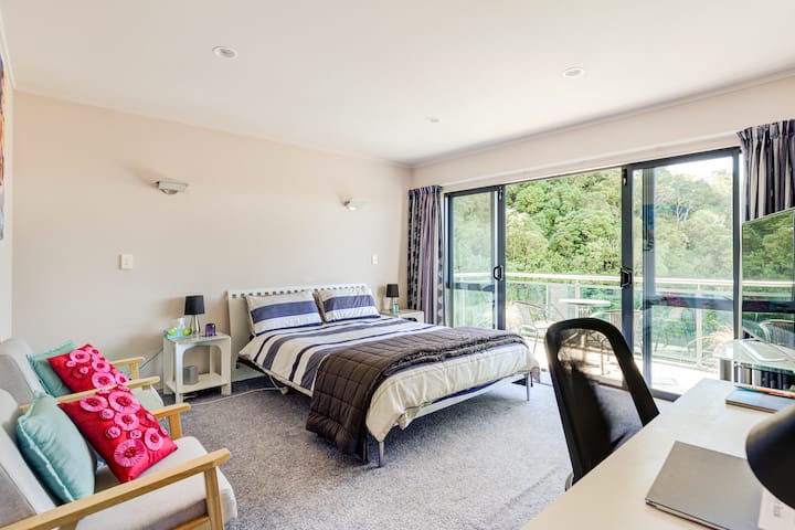 Gardens View - Style, Comfort & Incredible Views - Wellington