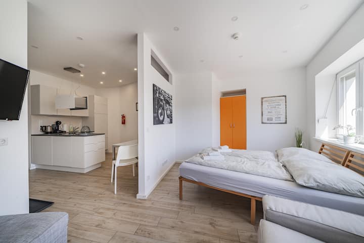 Schönbrunn (04): Trendiges 2-personen Appartement - Vienna