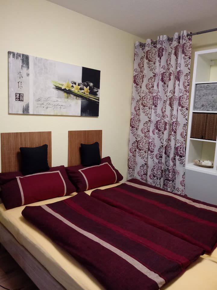 Möbl. 1-zi-wohnung Inkl. Carport Goslar-altstadt - Goslar