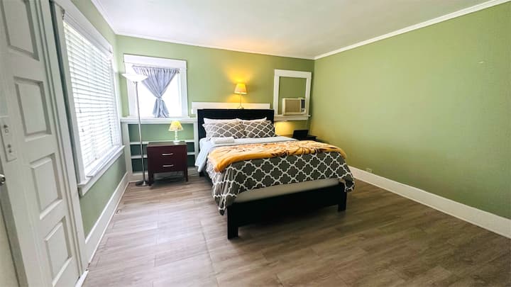Private Entrance -Room-c - Alhambra, CA