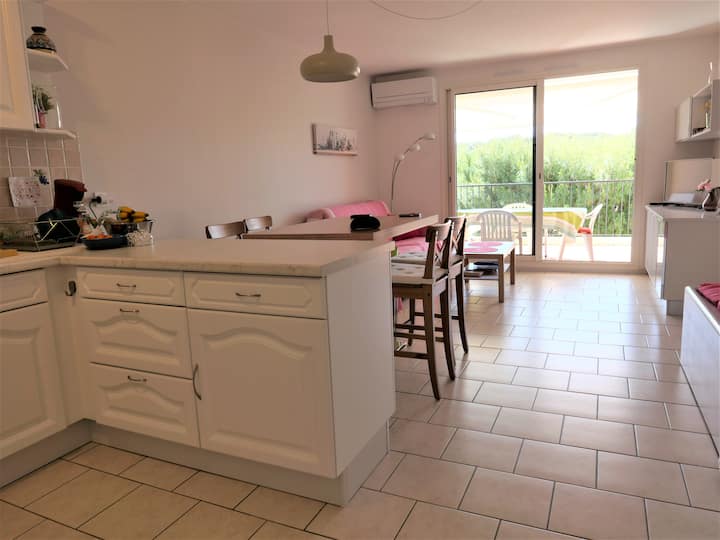 Spacieux T2 47 M2 Climatisé - Six-Fours-les-Plages