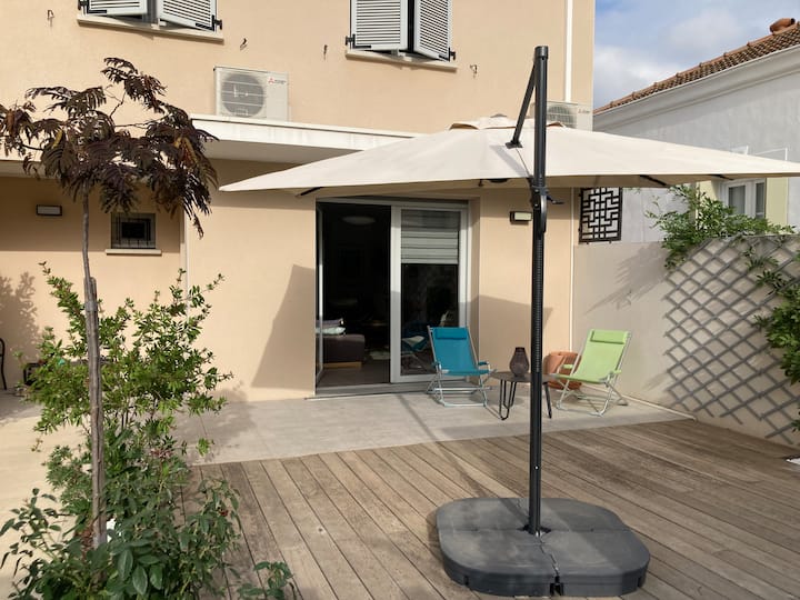 Sunny, Quiet, Modern House In The Town Centre - Pézenas