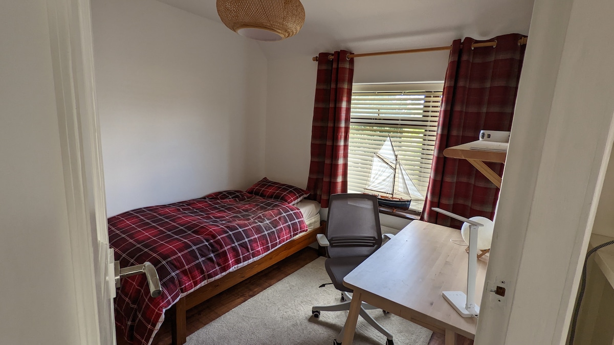 Cosy room for rent in my home - Houses for Rent in Greater London ...