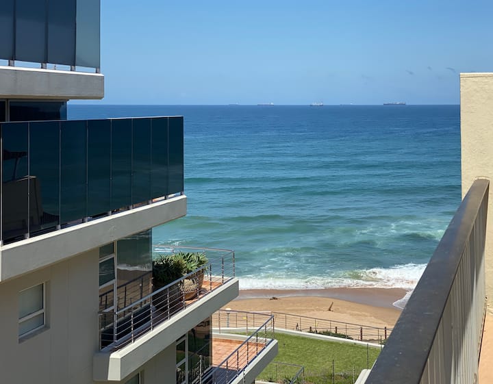 Flat Umhlanga Bronze Beach - Direct Beach Access - Umhlanga