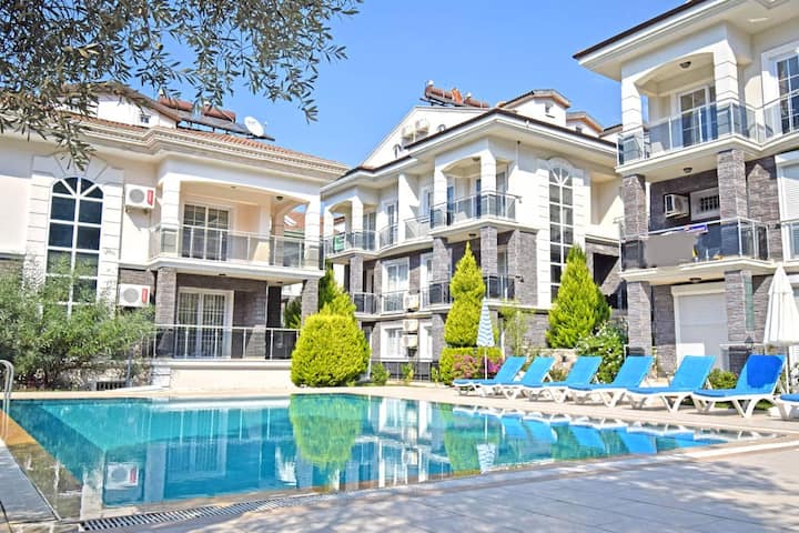ÖLüdeniz'e 3 Km Mesafede 3 Odalı Havuzlu Daire-e3 - Ölüdeniz