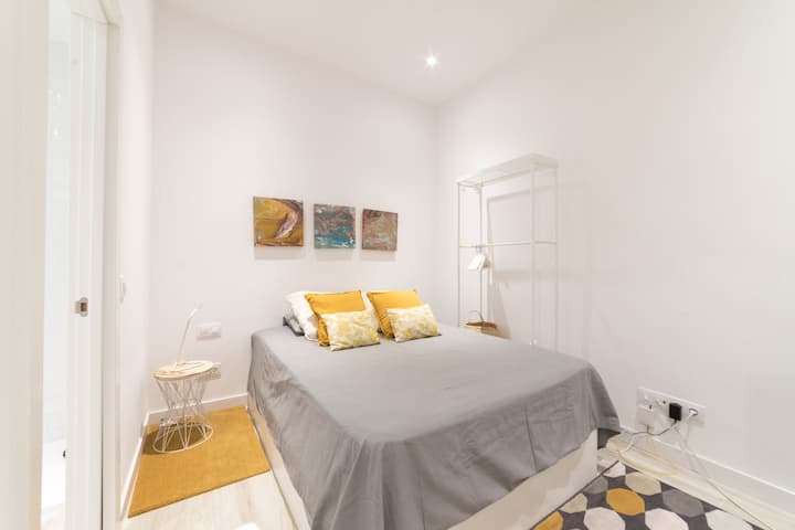 Fully Refurbished Studio (Wifi) In Malasaña- 2 Pax - Madrid