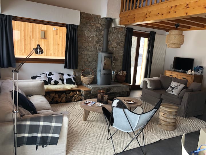 Chalet Skis Aux Pieds Domaine Trois Vallées - Les Menuires