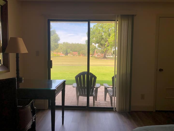 Studio-style Suite With Private Entrance! - Wesley Chapel, FL