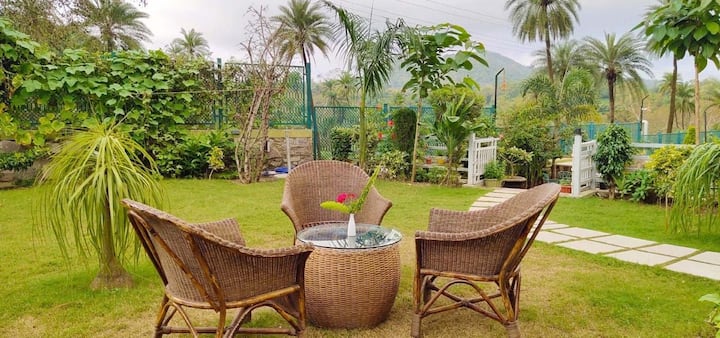 Boutique Garden Resort In Mount Abu - Mount Abu