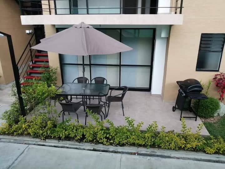 Fabuloso Apartasol En Reserva De La Colina. - La Tebaida