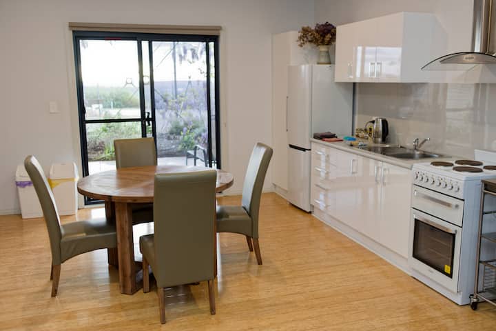 Top 10 Airbnb Vacation Rentals In Bullsbrook, Australia - Updated 2024 ...