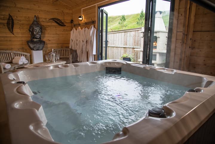 The Old Miners Hall &  Spa Garden With  Hot Tub - Northumberland