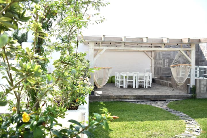 Casa Moderna En Zona Dorada Completamente Equipada - Cuernavaca