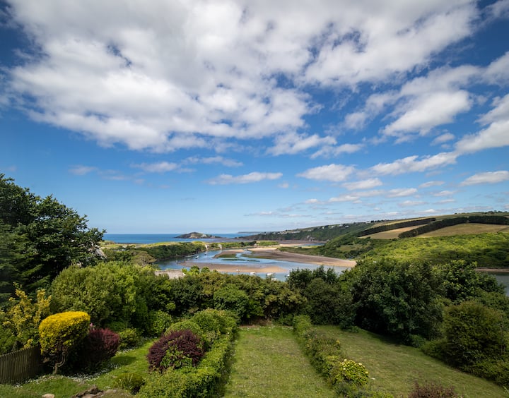 3 Avonside, 5 Min Walk To Beach,  Bantham, S.devon - Thurlestone