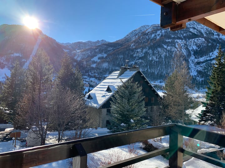 Plein Soleil Face Aux Pistes De Serre Chevalier - Serre Chevalier
