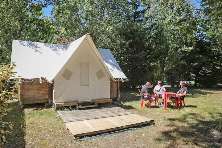 Bungalow Toile Et Bois Sans Sanitaires - Saint-Julien-des-Landes