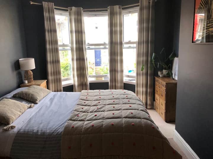 Lovely 3 Bedroom +1 Victorian Terraced House - Bristol